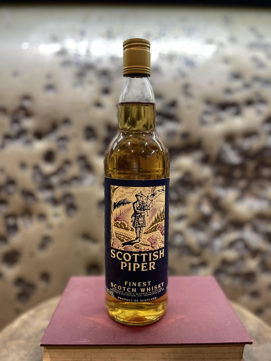 Scottish Piper - Blended Scotch Whisky (750ml) – Point Wine & Spirits